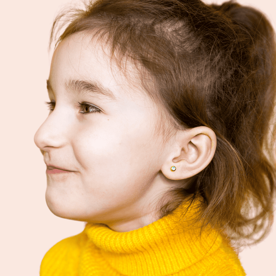 Kids Piercing Dubai - Piercing Service | DAUPHYNE